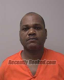 Recent Booking / Mugshot for KEVIN DEVON WOODS in Marathon County ...