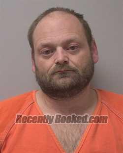 Recent Booking / Mugshot for MATTHEW JOHN PETERSON in Marathon County ...
