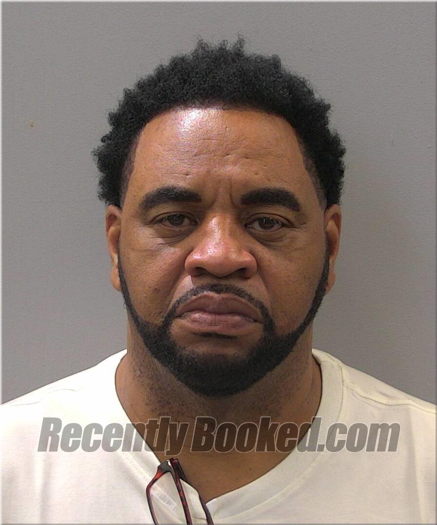Recent Booking / Mugshot for Monte Mabra in Milwaukee County, Wisconsin