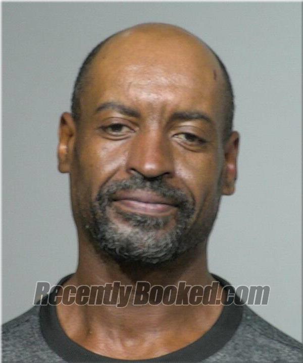Recent Booking / Mugshot for Tyrell Dickerson in Milwaukee County ...
