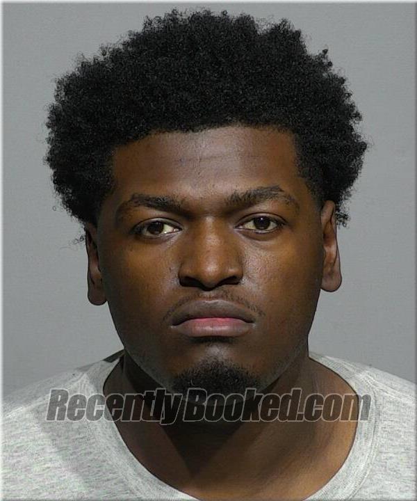Recent Booking / Mugshot for Deron Johnson in Milwaukee County, Wisconsin