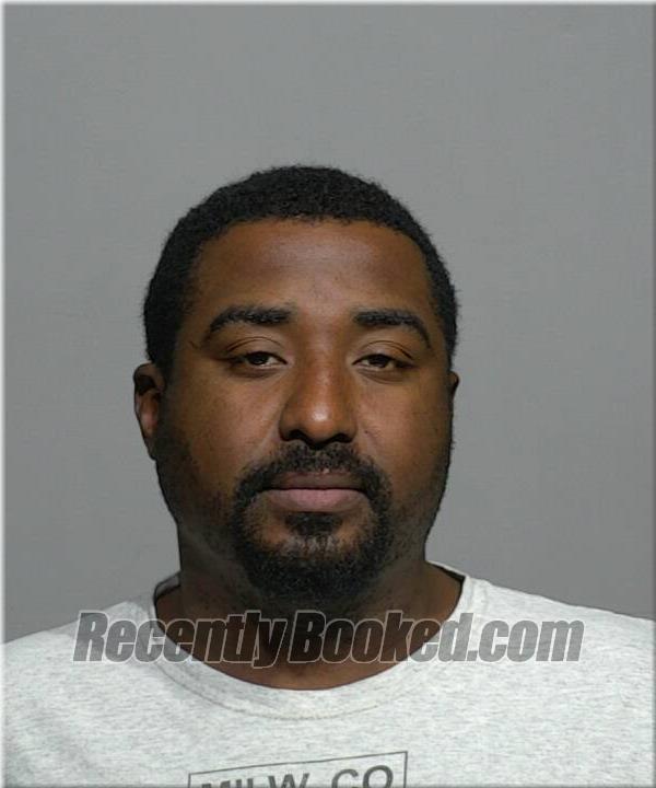 Recent Booking / Mugshot for Gary Hightower in Milwaukee County, Wisconsin