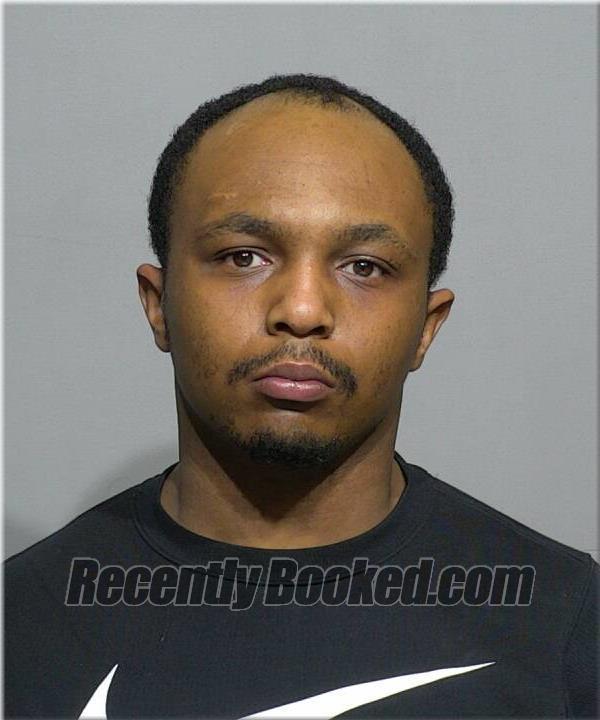 Recent Booking / Mugshot for Travon Brown in Milwaukee County, Wisconsin