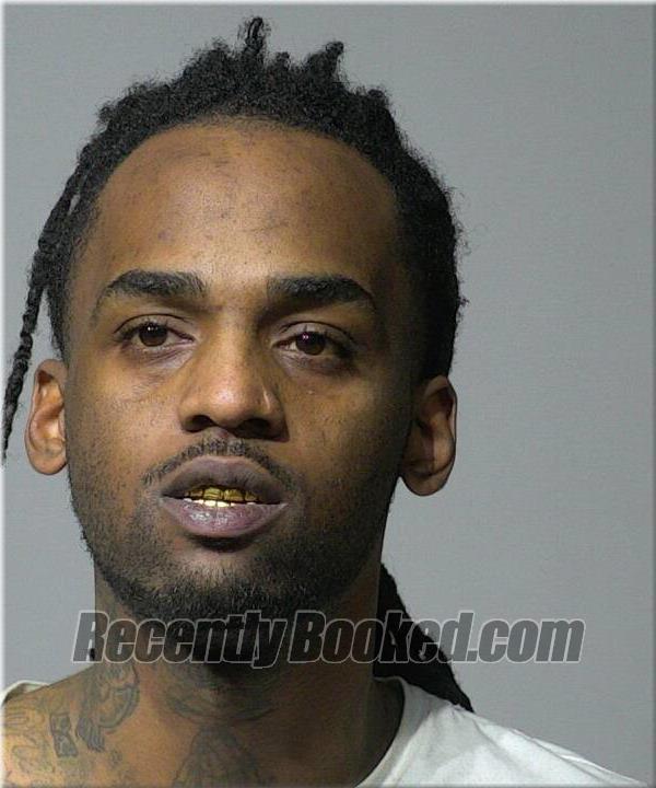 Recent Booking / Mugshot for Devon Eason in Milwaukee County, Wisconsin