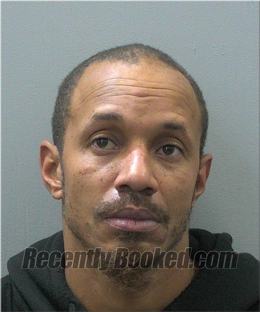 Recent Booking / Mugshot for Michael Leflore in Milwaukee County, Wisconsin