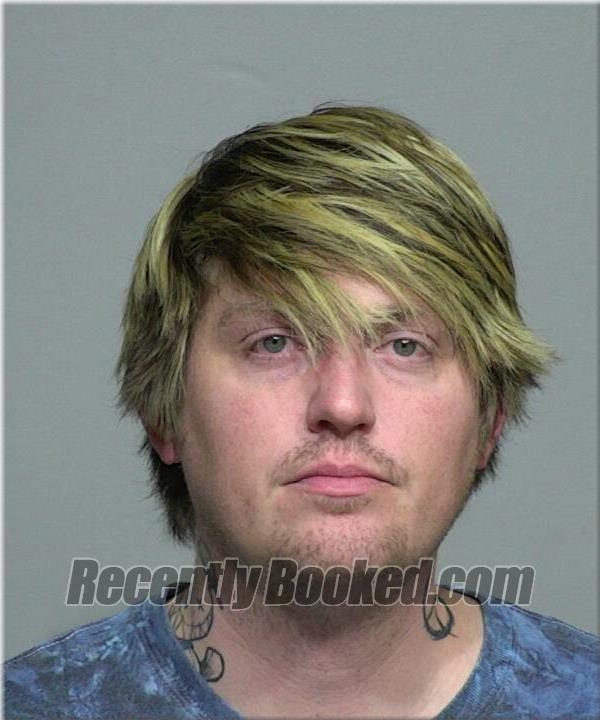 Recent Booking / Mugshot for Andrew Cole in Milwaukee County, Wisconsin