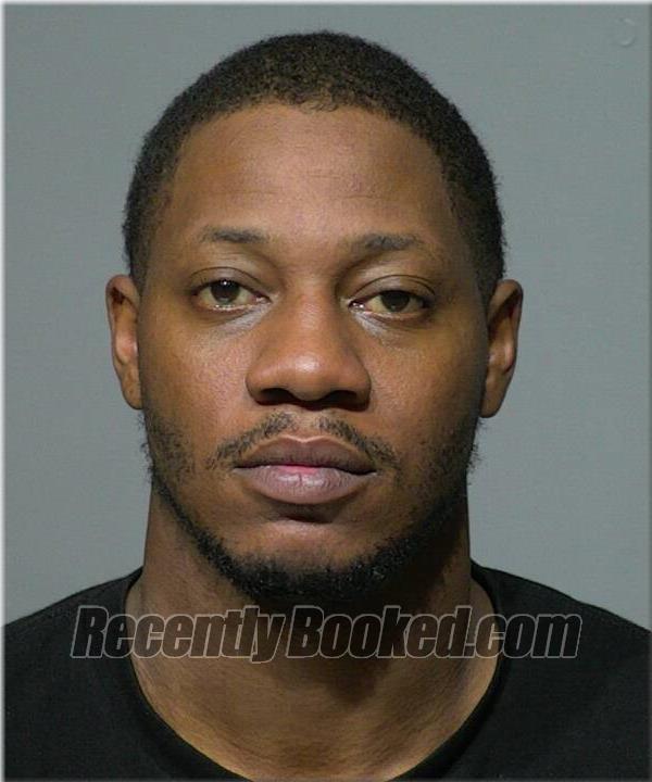 Recent Booking / Mugshot for Deandre Jones in Milwaukee County, Wisconsin