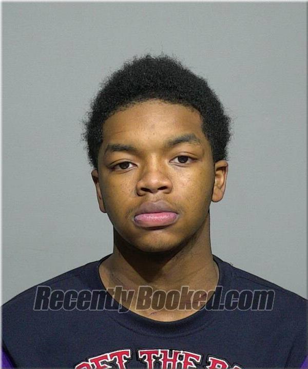 Recent Booking / Mugshot for Daylin Bridges in Milwaukee County, Wisconsin