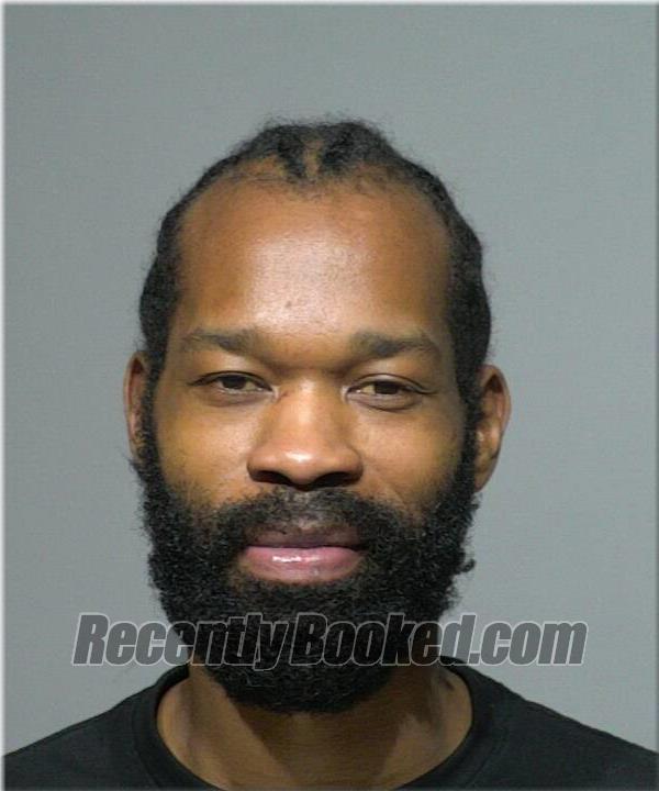 Recent Booking / Mugshot for Melvin Matthews in Milwaukee County, Wisconsin