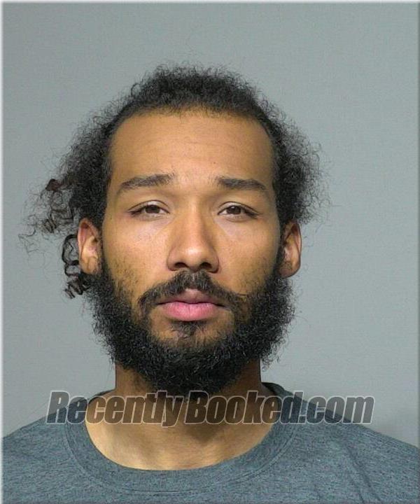 Recent Booking / Mugshot for Andre Williams in Milwaukee County, Wisconsin