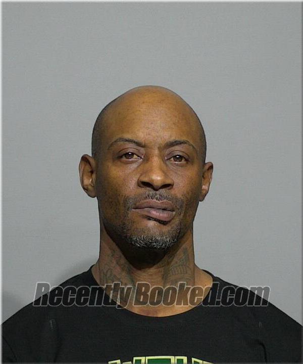 Recent Booking / Mugshot for Marcus Hackett in Milwaukee County, Wisconsin