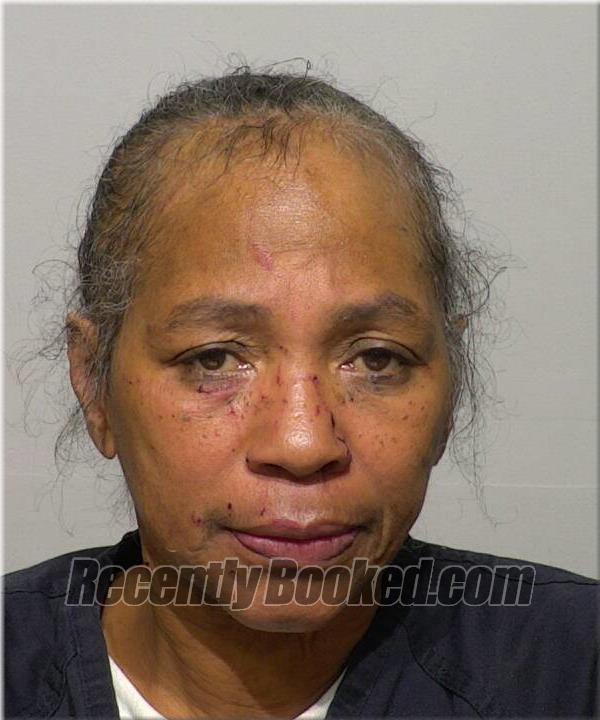 Recent Booking / Mugshot for Darlene Chambers in Milwaukee County ...