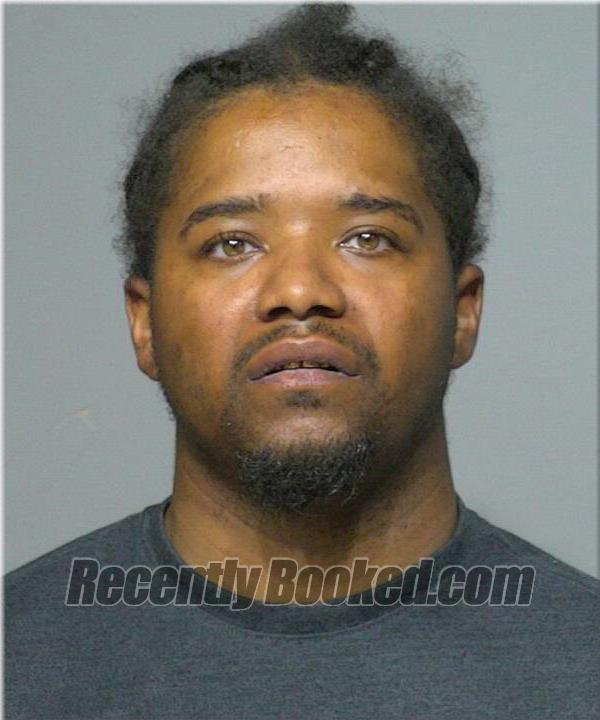 Recent Booking / Mugshot for Demetrius Hill in Milwaukee County, Wisconsin