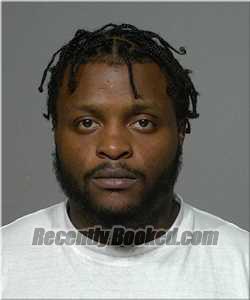 Recent Booking / Mugshot for Darius Berry in Milwaukee County, Wisconsin