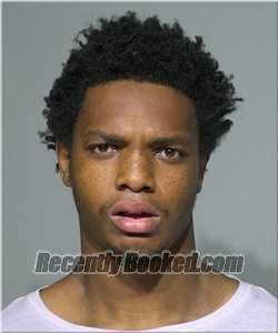 Recent Booking / Mugshot for Rovaun Alston in Milwaukee County, Wisconsin