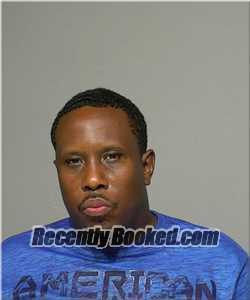 Recent Booking / Mugshot for Durrell Davis in Milwaukee County, Wisconsin