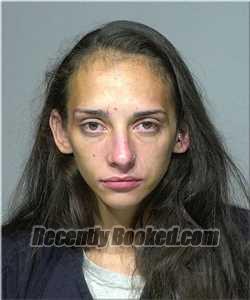 Recent Booking / Mugshot for Victoria Titschler in Milwaukee County ...