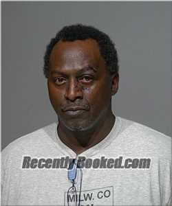 Recent Booking / Mugshot for James Harris in Milwaukee County, Wisconsin