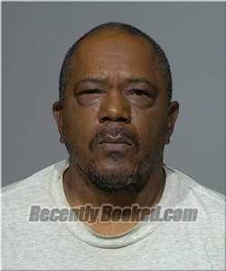 Recent Booking / Mugshot for Tracy Washington in Milwaukee County ...