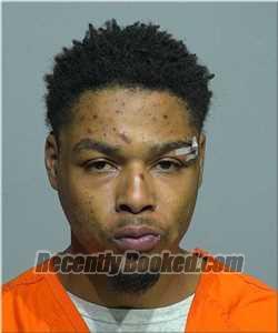 Recent Booking / Mugshot for Donell Ragsdale in Milwaukee County, Wisconsin