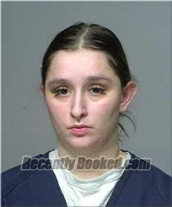 Recent Booking / Mugshot for Kelli Olson in Milwaukee County, Wisconsin