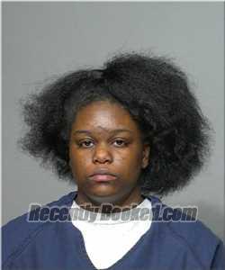 Recent Booking / Mugshot for Jania Simmons in Milwaukee County, Wisconsin