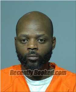 Recent Booking / Mugshot for Ronell Hart in Milwaukee County, Wisconsin