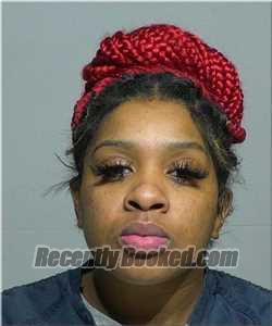 Recent Booking / Mugshot for Denisha Davis in Milwaukee County, Wisconsin