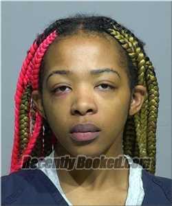 Recent Booking / Mugshot for Nakiya White in Milwaukee County, Wisconsin