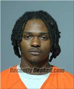 Recent Booking / Mugshot for Teointa Carroll-Walker in Milwaukee County ...