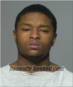 Recent Booking / Mugshot for Donavan Brown in Milwaukee County, Wisconsin