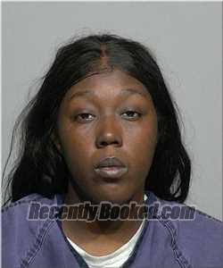 Recent Booking / Mugshot for Shantae Williams in Milwaukee County ...