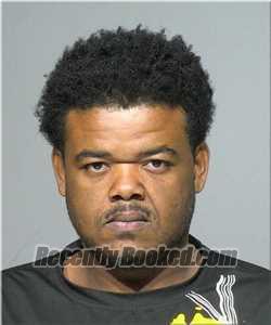 Recent Booking / Mugshot for Monzell Taylor in Milwaukee County, Wisconsin