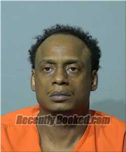 Recent Booking / Mugshot for Jonathan Hall in Milwaukee County, Wisconsin