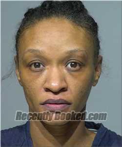 Recent Booking / Mugshot for Precious Whitaker in Milwaukee County ...