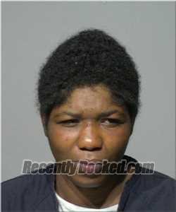Recent Booking / Mugshot for Danielle Beavers-Jones in Milwaukee County ...