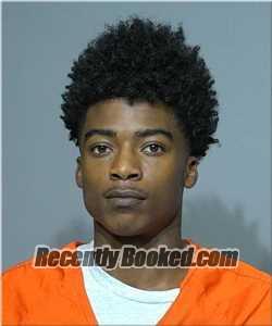 Recent Booking / Mugshot for Neshan Robinson in Milwaukee County, Wisconsin