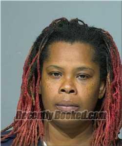 Recent Booking / Mugshot for Cora Davis in Milwaukee County, Wisconsin