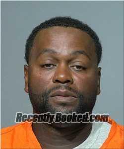 Recent Booking / Mugshot for Dewayne Stokes in Milwaukee County, Wisconsin