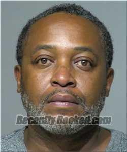 Recent Booking / Mugshot for Antwan Bradford in Milwaukee County, Wisconsin