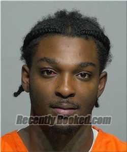 Recent Booking / Mugshot for Montrell Williams in Milwaukee County ...