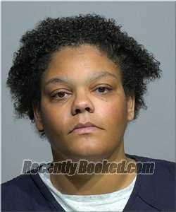 Recent Booking / Mugshot for Tiarra Maye in Milwaukee County, Wisconsin