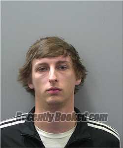 Recent Booking / Mugshot for Kameron Oberlander in Milwaukee County ...