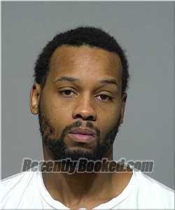 Recent Booking / Mugshot for Michael Williams in Milwaukee County ...