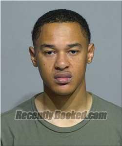Recent Booking / Mugshot for London Lowe in Milwaukee County, Wisconsin