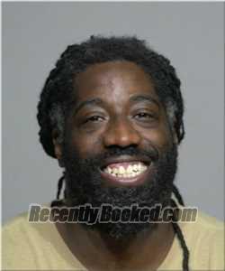 Recent Booking / Mugshot for Michael Davis in Milwaukee County, Wisconsin