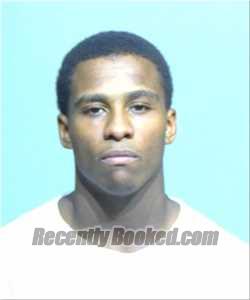 Recent Booking / Mugshot for Demetrius Williams in Milwaukee County ...