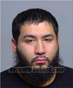 Recent Booking / Mugshot for Luis Mora in Milwaukee County, Wisconsin