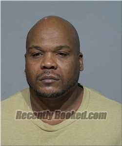 Recent Booking / Mugshot for Terrence Carter in Milwaukee County, Wisconsin