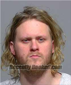 Recent Booking / Mugshot for Maxwell Anderson in Milwaukee County ...